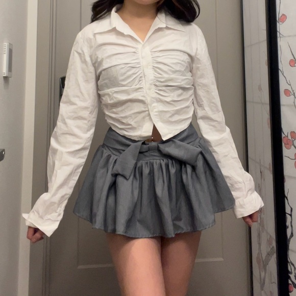 Lewkin | Tops | White Ruched Collared Buttonup Cropped Dress Shirt ...